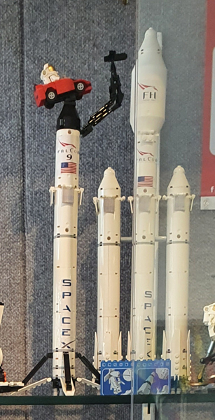 BrisBricks October Social Night MOC Entries – BrisBricks Inc. LUG